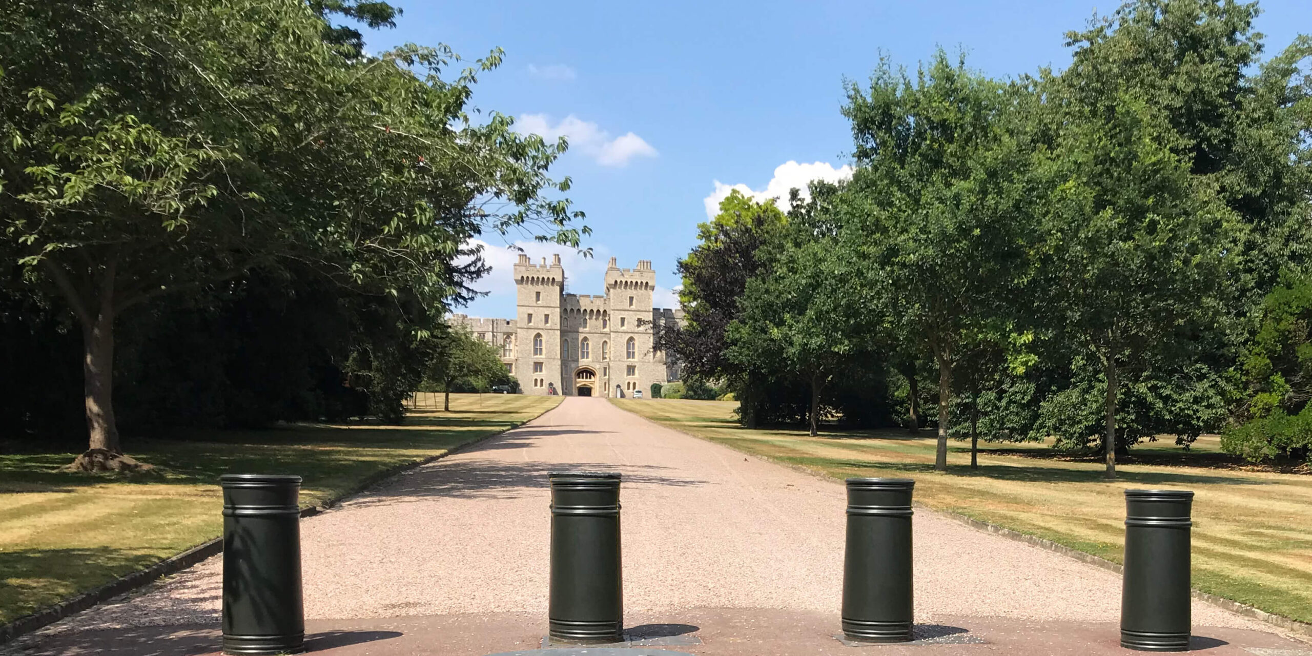 An Explanation of Bollard Dimensions | Delta Scientific